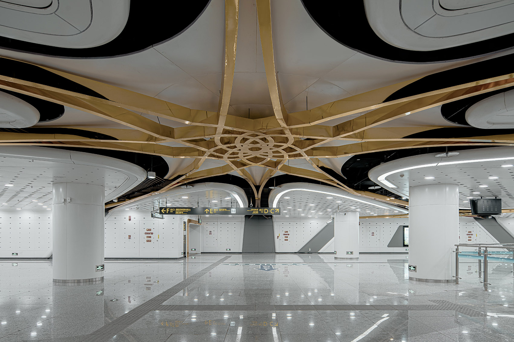 Chengdu Metro Line 18, China by J&A - 谷德设计网