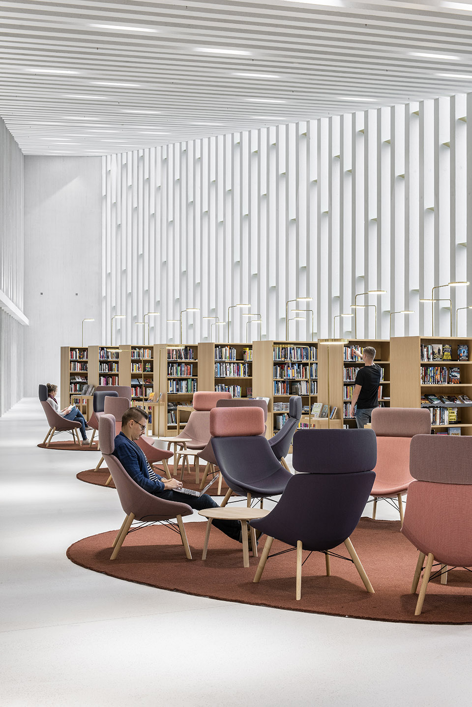 Kirkkonummi library by JKMM Architects - 谷德设计网