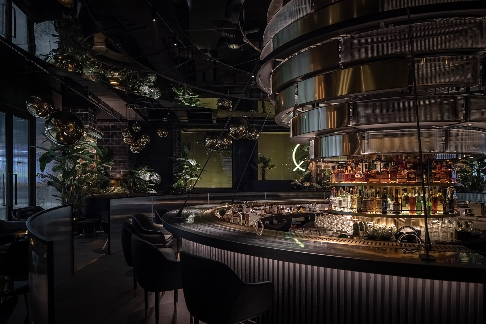 PLUTO BAR by triostudio - 谷德设计网