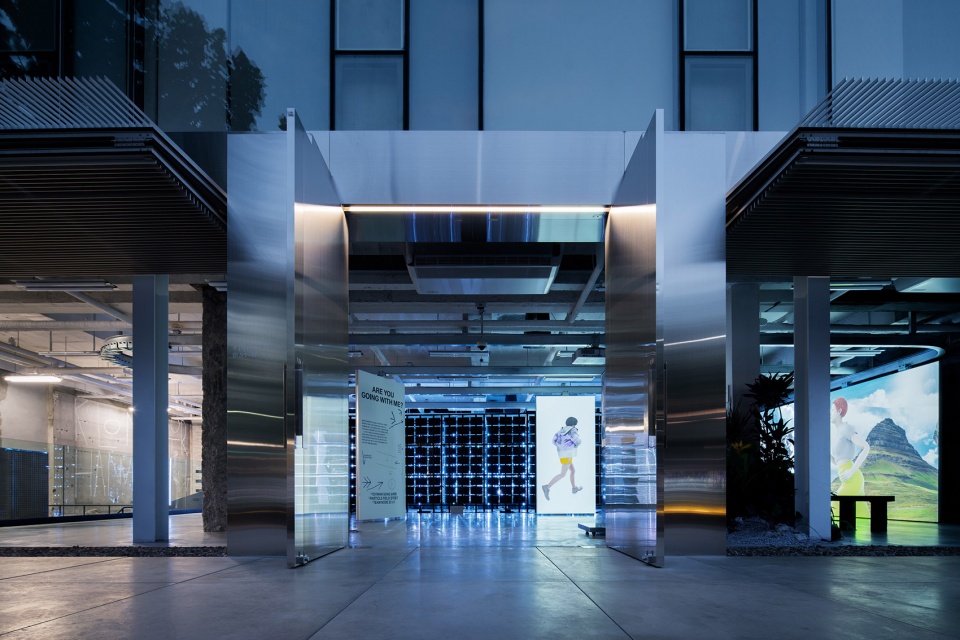 KOLON SPORT Hannam Store by Studio Fragment - 谷德设计网