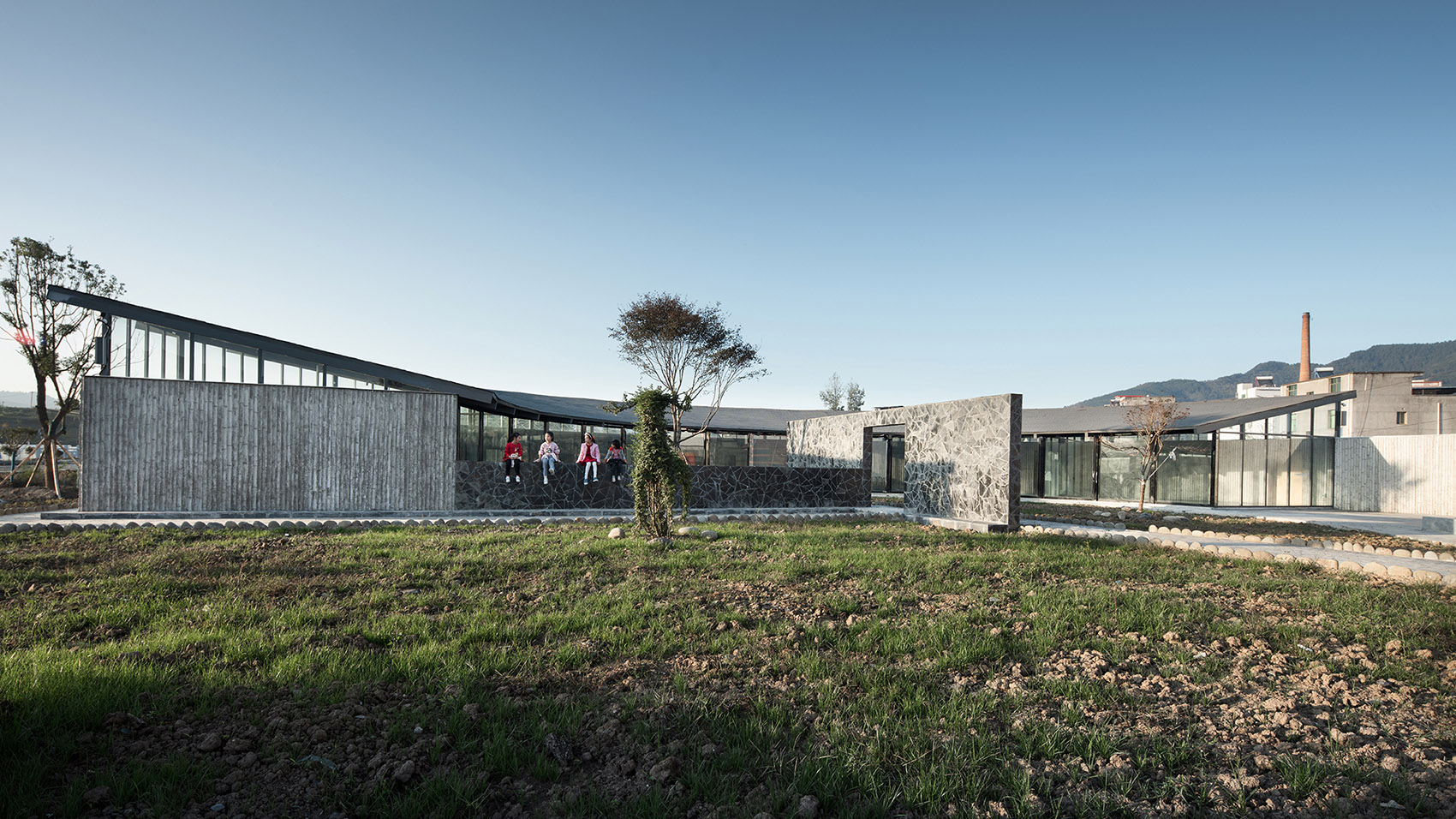 Strawberry Farm Activity Hall, China by Describing Architecture Studio ...