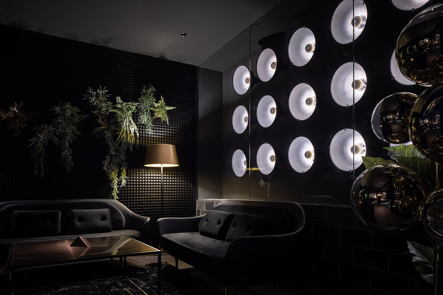 PLUTO BAR by triostudio - 谷德设计网