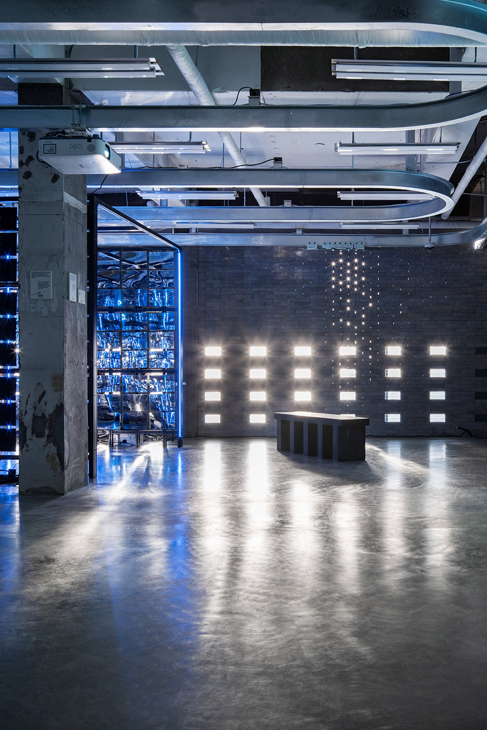 KOLON SPORT Hannam Store by Studio Fragment - 谷德设计网