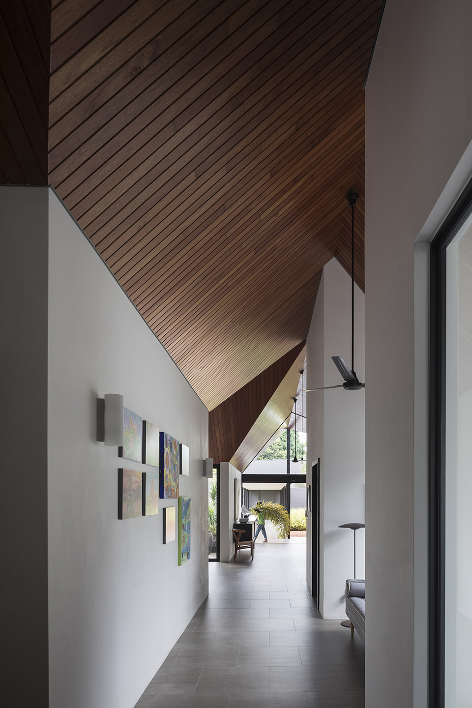 CLOISTER HOUSE by Formwerkz Architects - 谷德设计网