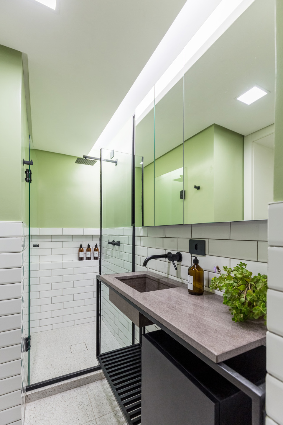 APARTAMENT LIDO 501 by Atelier Aberto Arquitetura - 谷德设计网