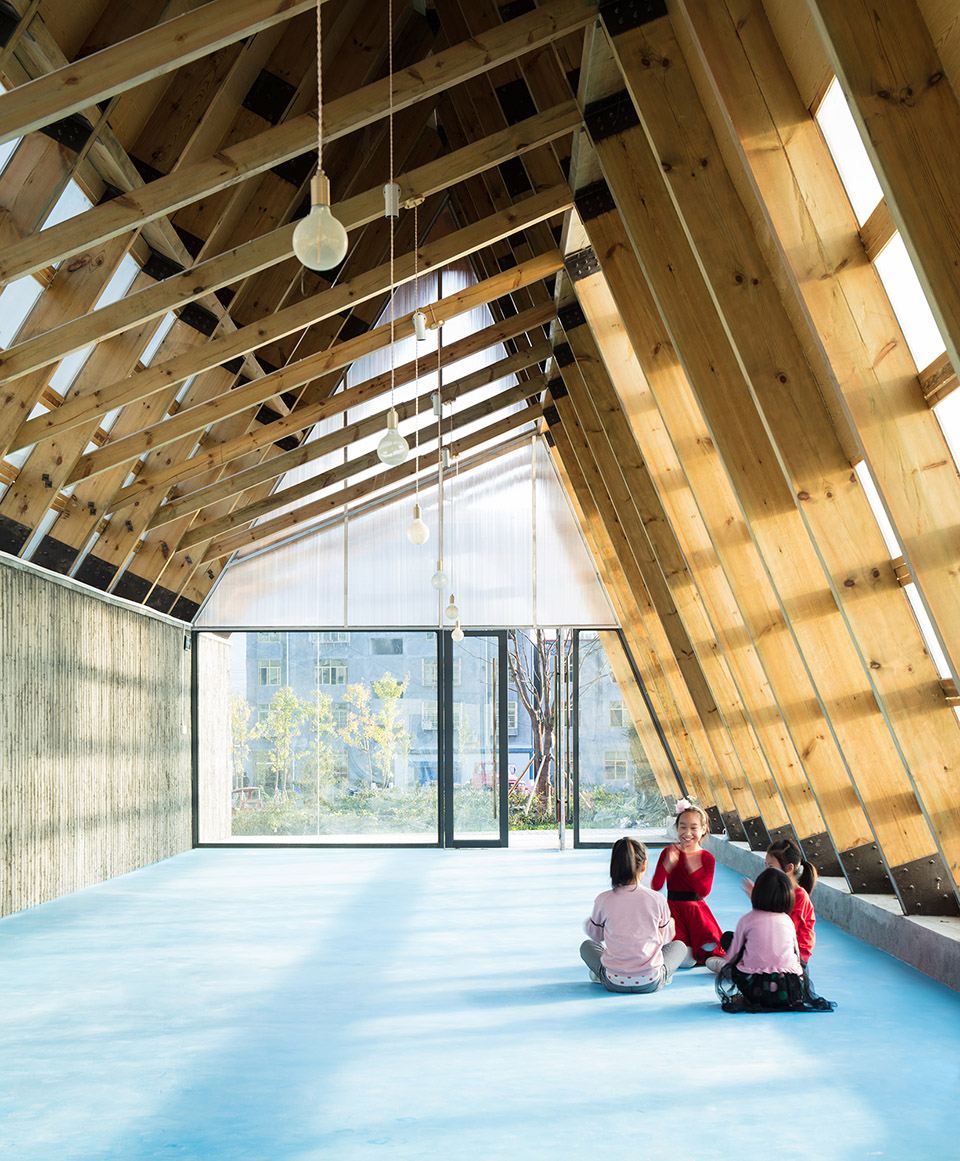 Strawberry Farm Activity Hall, China by Describing Architecture Studio ...