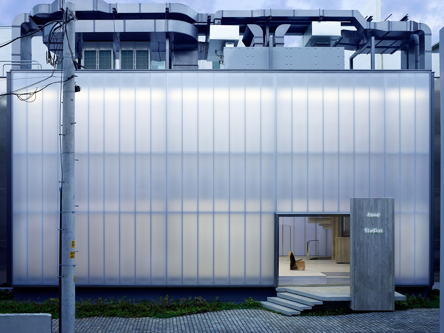 Industrial lightness: Application of polycarbonate - 谷德设计网