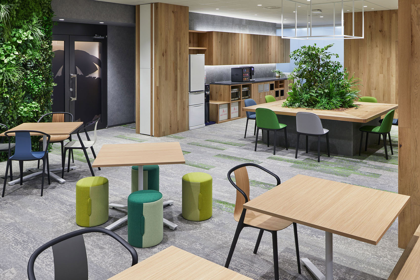 Game Freak Office by Canuch - 谷德设计网