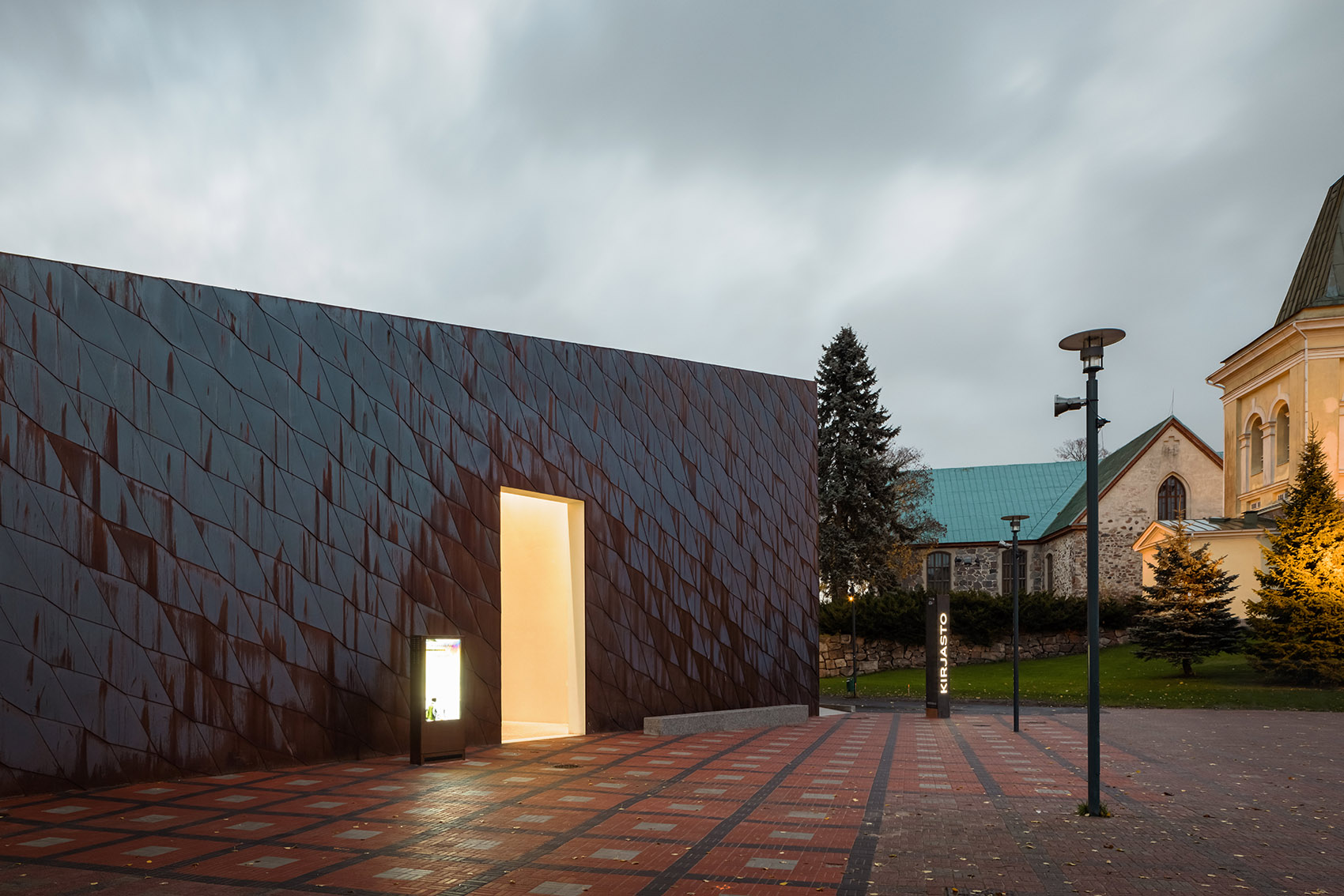 Kirkkonummi library by JKMM Architects - 谷德设计网