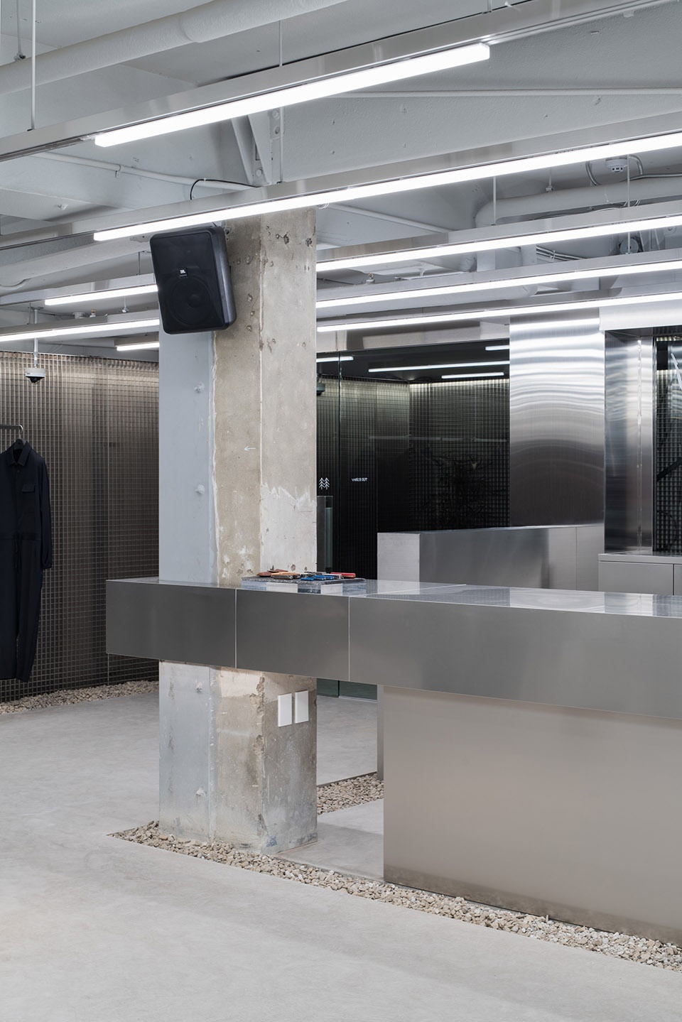 KOLON SPORT Hannam Store by Studio Fragment - 谷德设计网