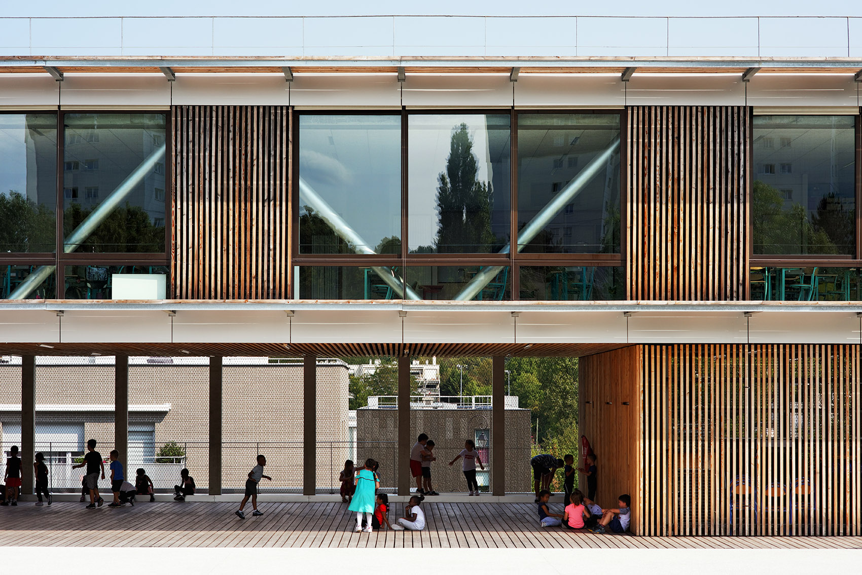 School Center and Leisure Activity Center in Antony by Dietmar ...
