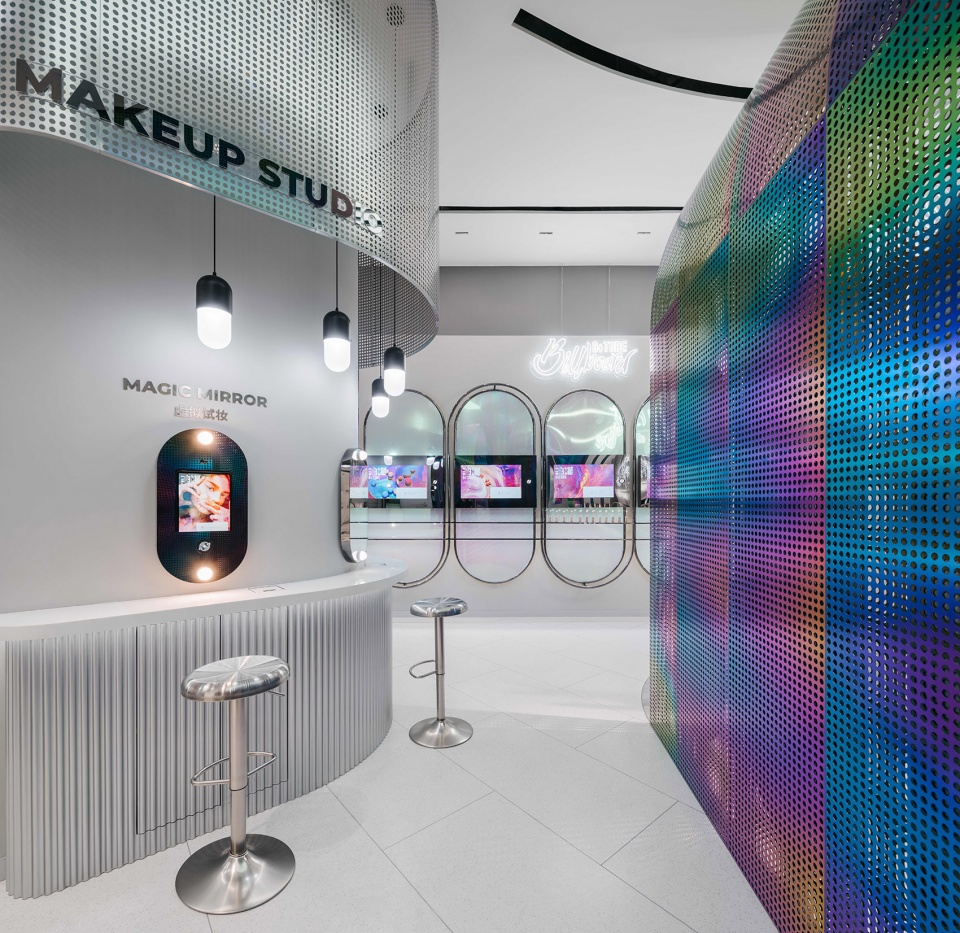 New retail design for B+Tube cosmetics, China by Storeage - 谷德设计网