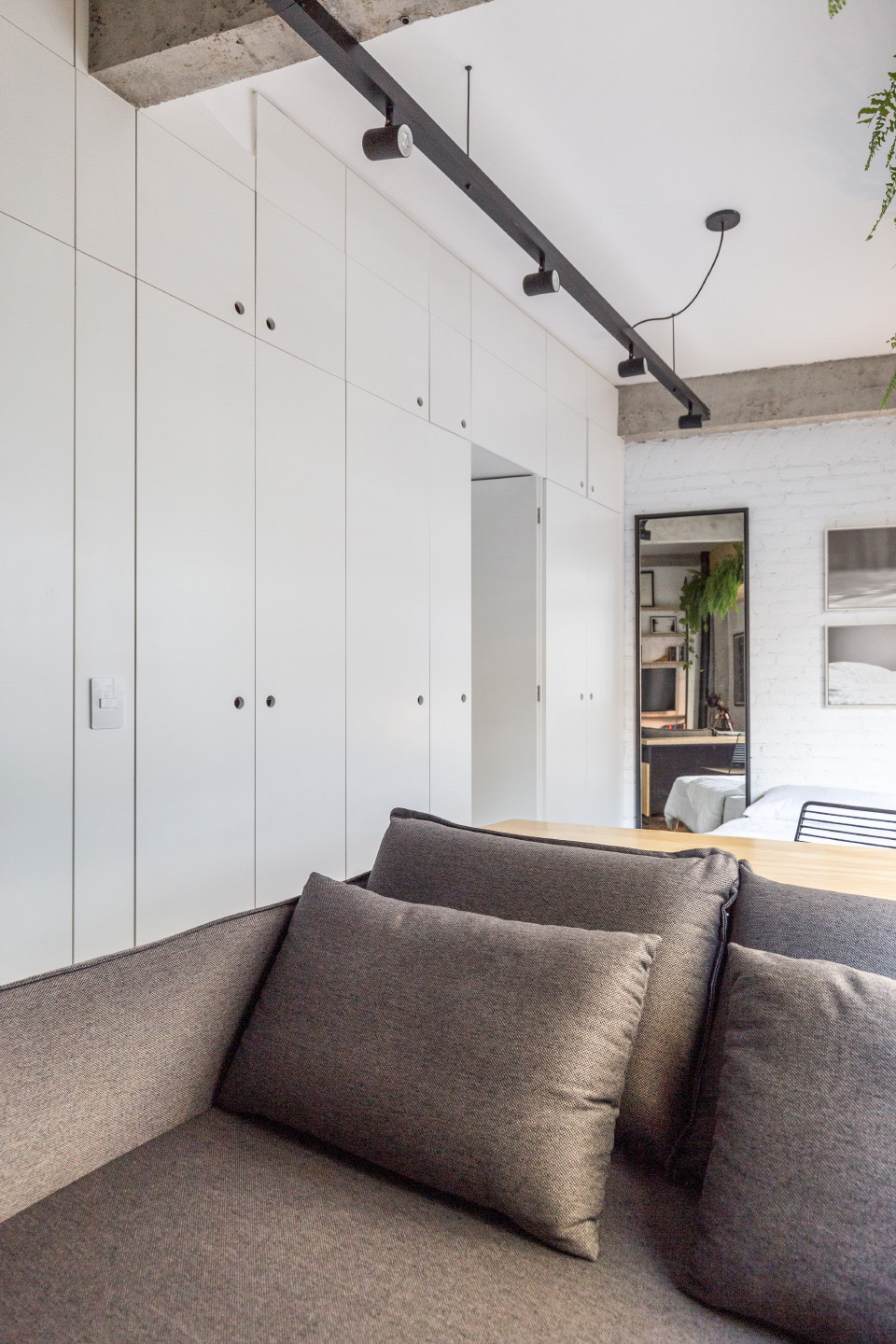 APARTAMENT LIDO 501 by Atelier Aberto Arquitetura - 谷德设计网