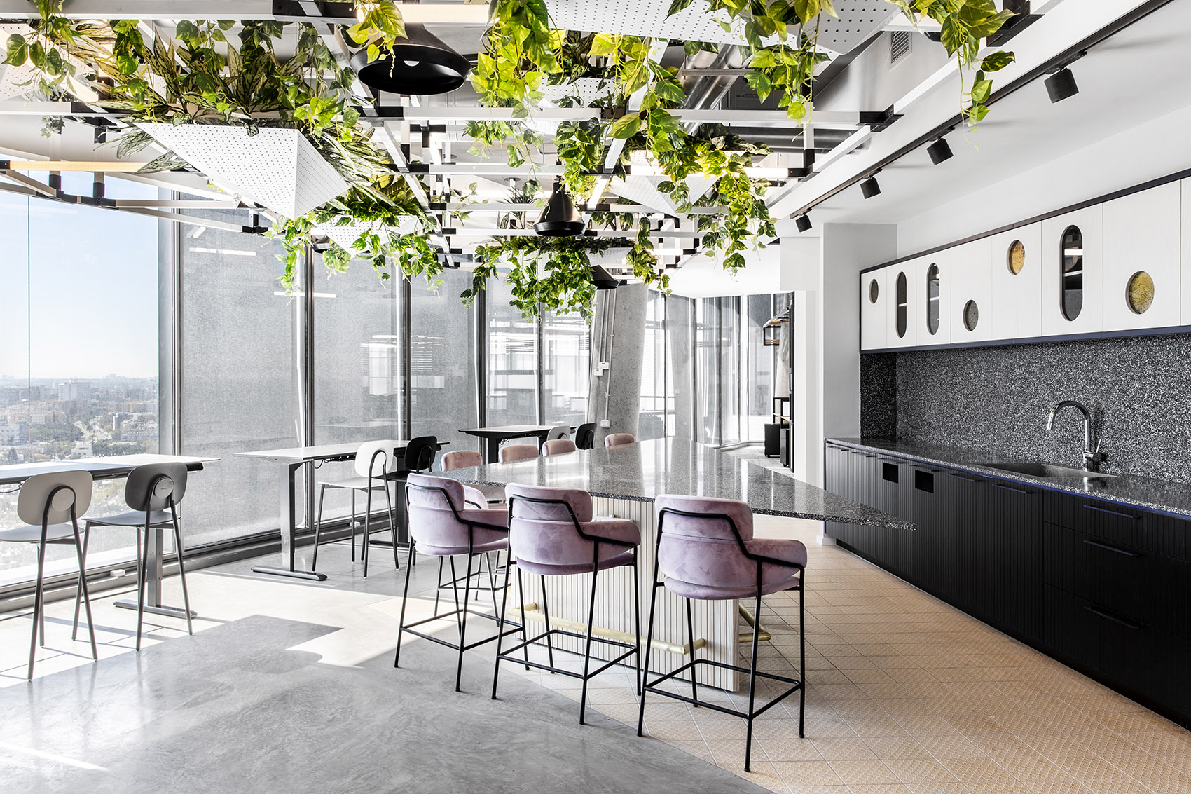 NATURAL INTELLIGENCE Offices by Roy David Architecture - 谷德设计网