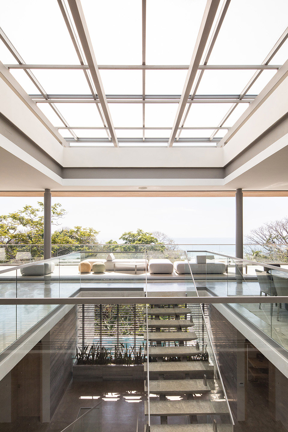 The Atrium House by Studio Saxe - 谷德设计网