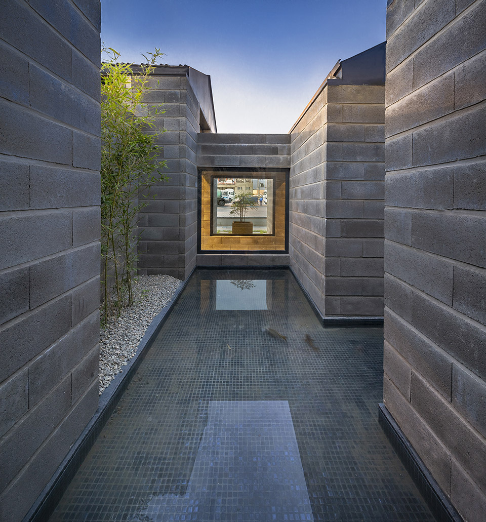 Aptus Factory Showroom by Hooba Design - 谷德设计网