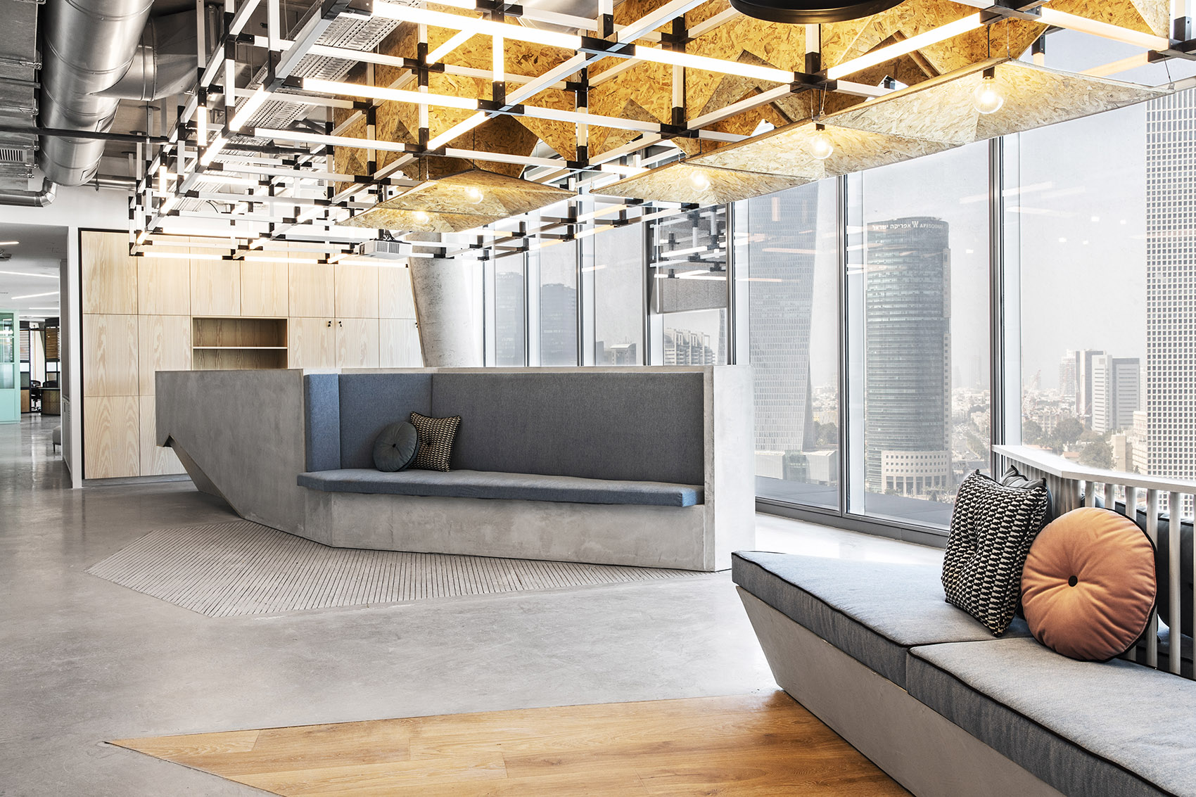 NATURAL INTELLIGENCE Offices by Roy David Architecture - 谷德设计网