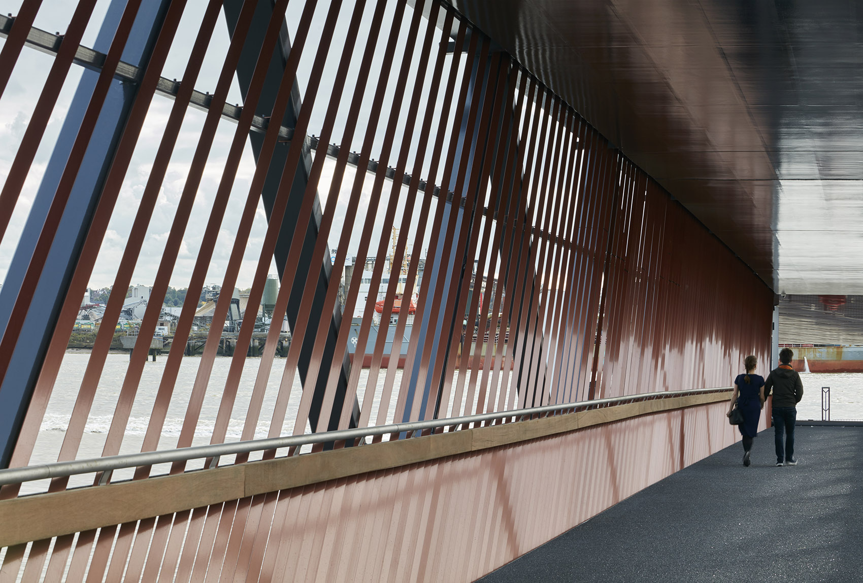 Royal Wharf Pier by Nex - 谷德设计网