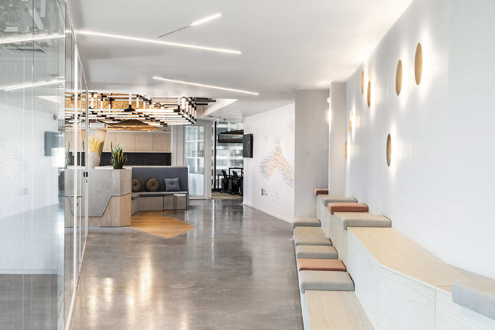 NATURAL INTELLIGENCE Offices by Roy David Architecture - 谷德设计网