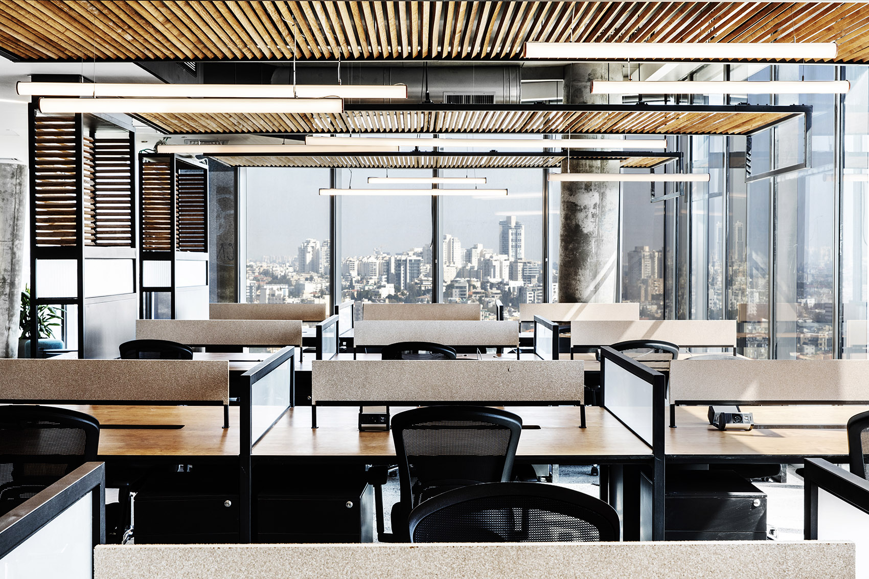 NATURAL INTELLIGENCE Offices by Roy David Architecture - 谷德设计网