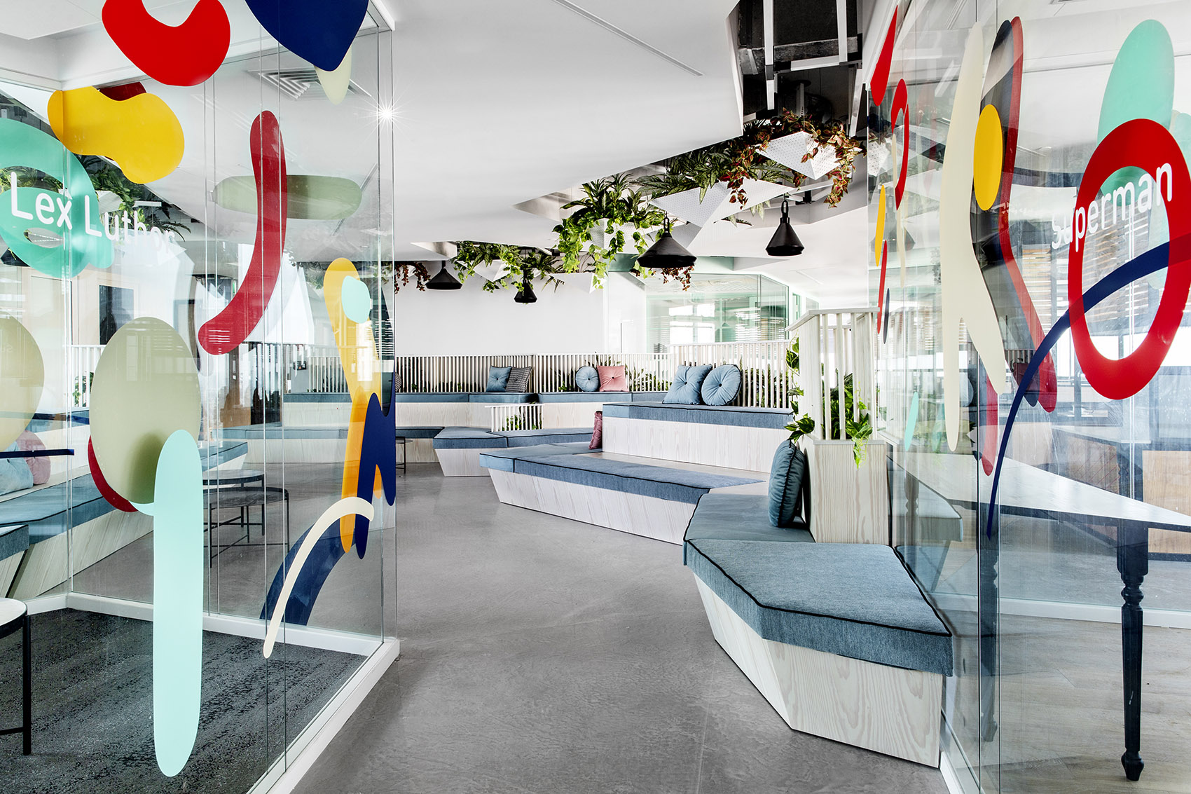 NATURAL INTELLIGENCE Offices by Roy David Architecture - 谷德设计网