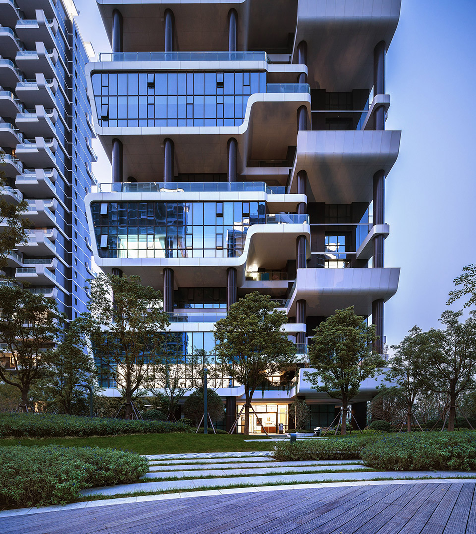 Hanhai Luxury Condos, Zhengzhou, China by ARCHIMORPHIC INC - 谷德设计网