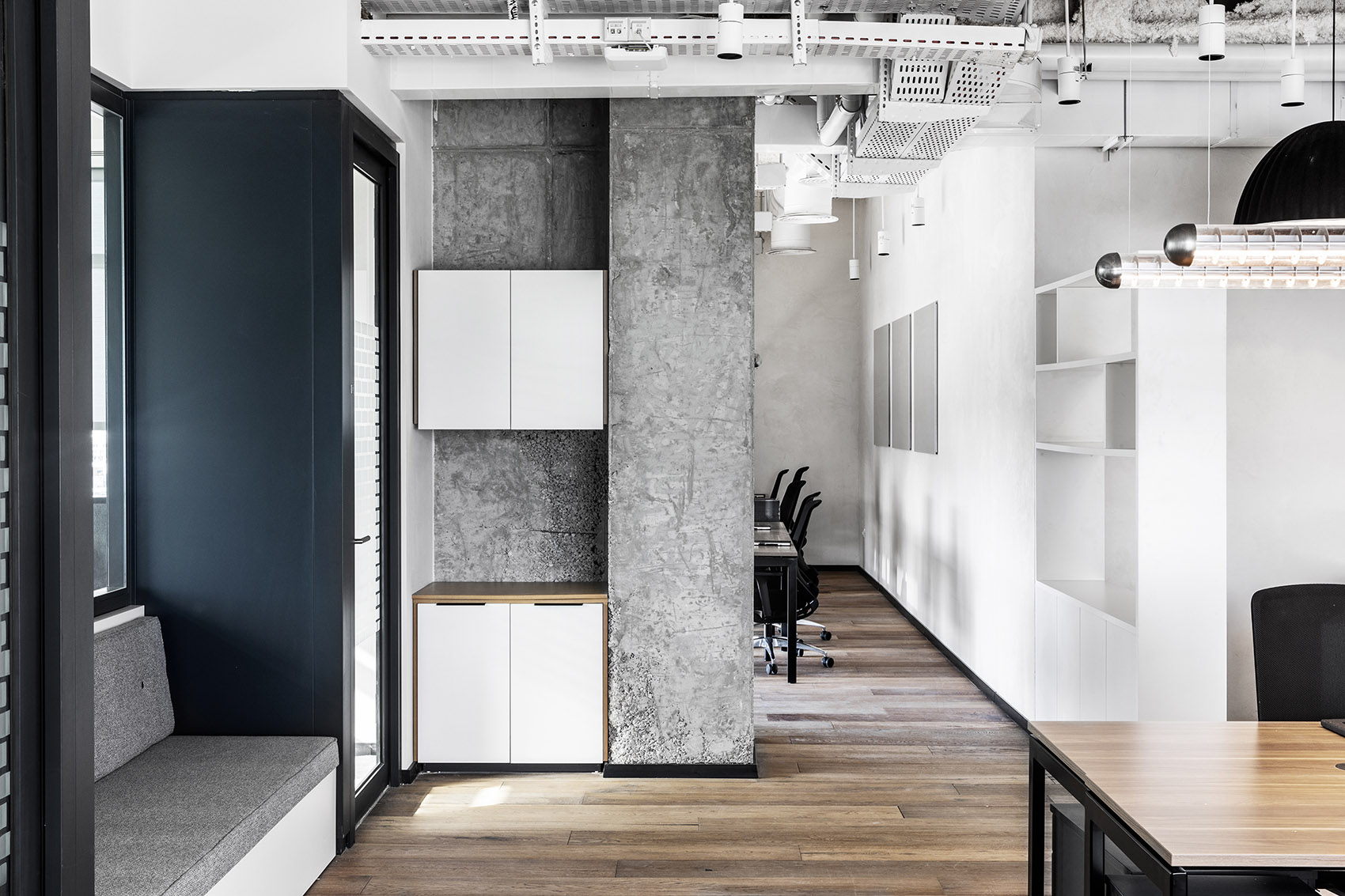 Brain Embassy, Israel by Roy David Architecture - 谷德设计网