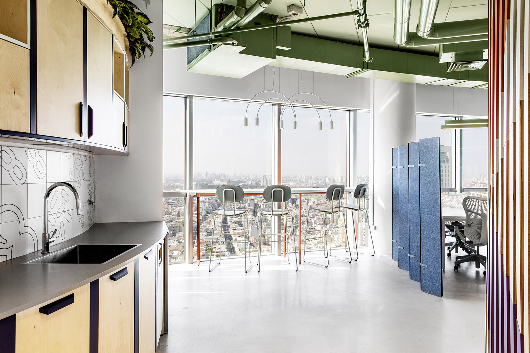 Twist Bioscience offices by Roy David Architecture - 谷德设计网