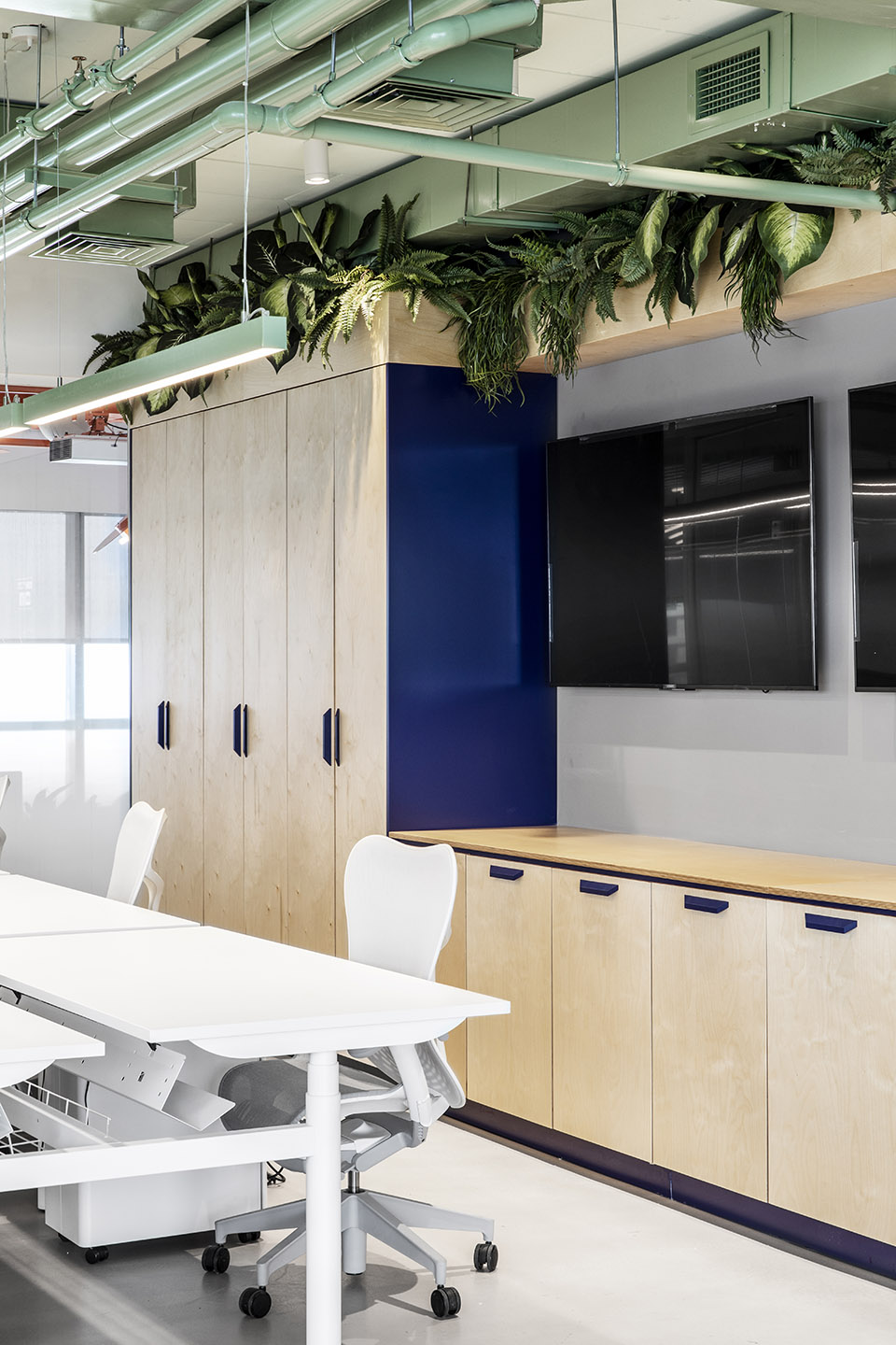 Twist Bioscience offices by Roy David Architecture - 谷德设计网