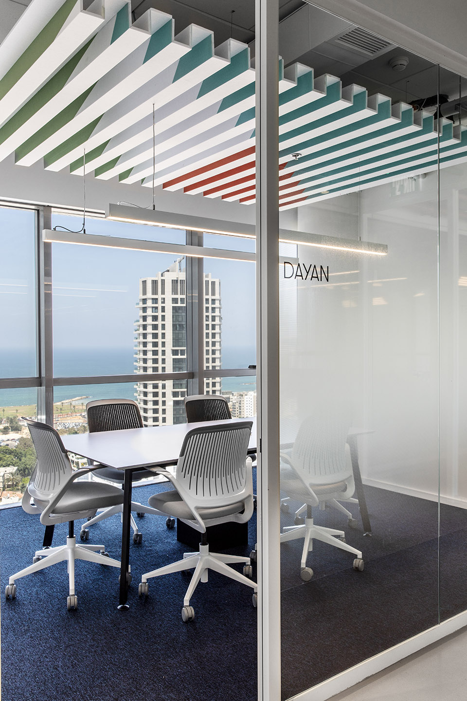 Twist Bioscience offices by Roy David Architecture - 谷德设计网