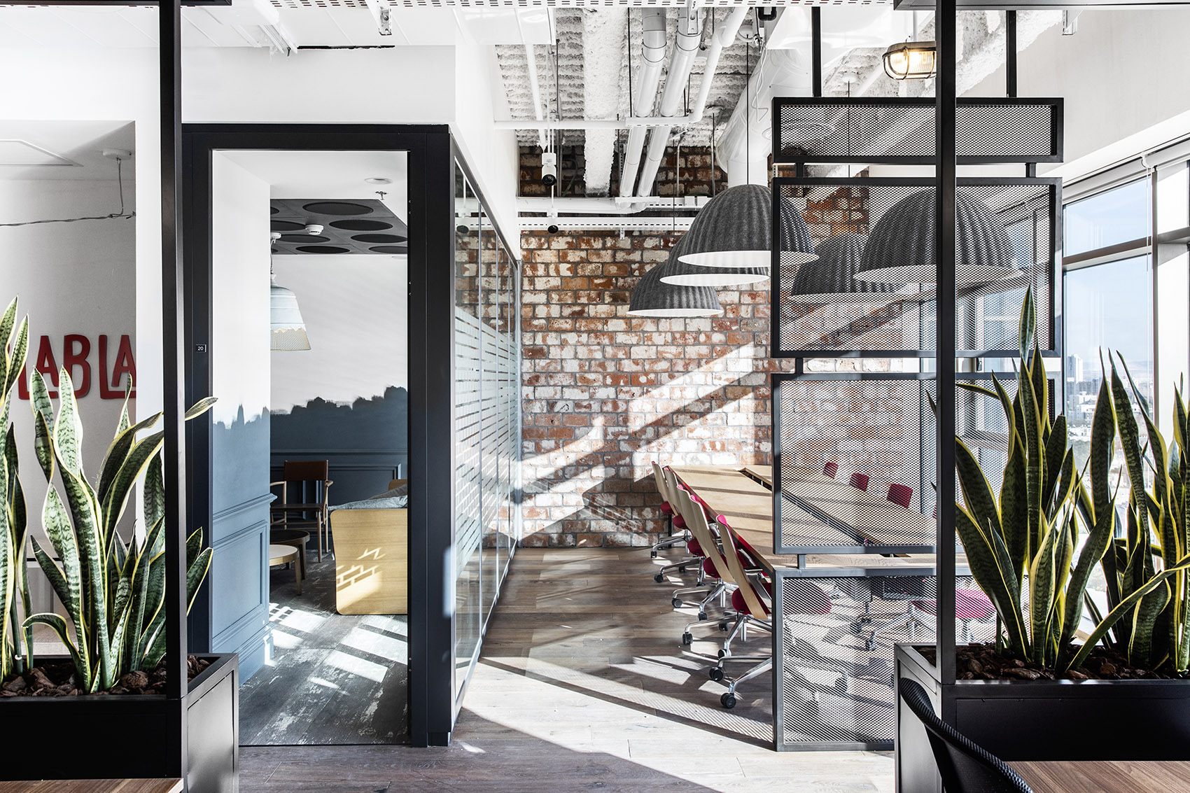 Brain Embassy, Israel by Roy David Architecture - 谷德设计网