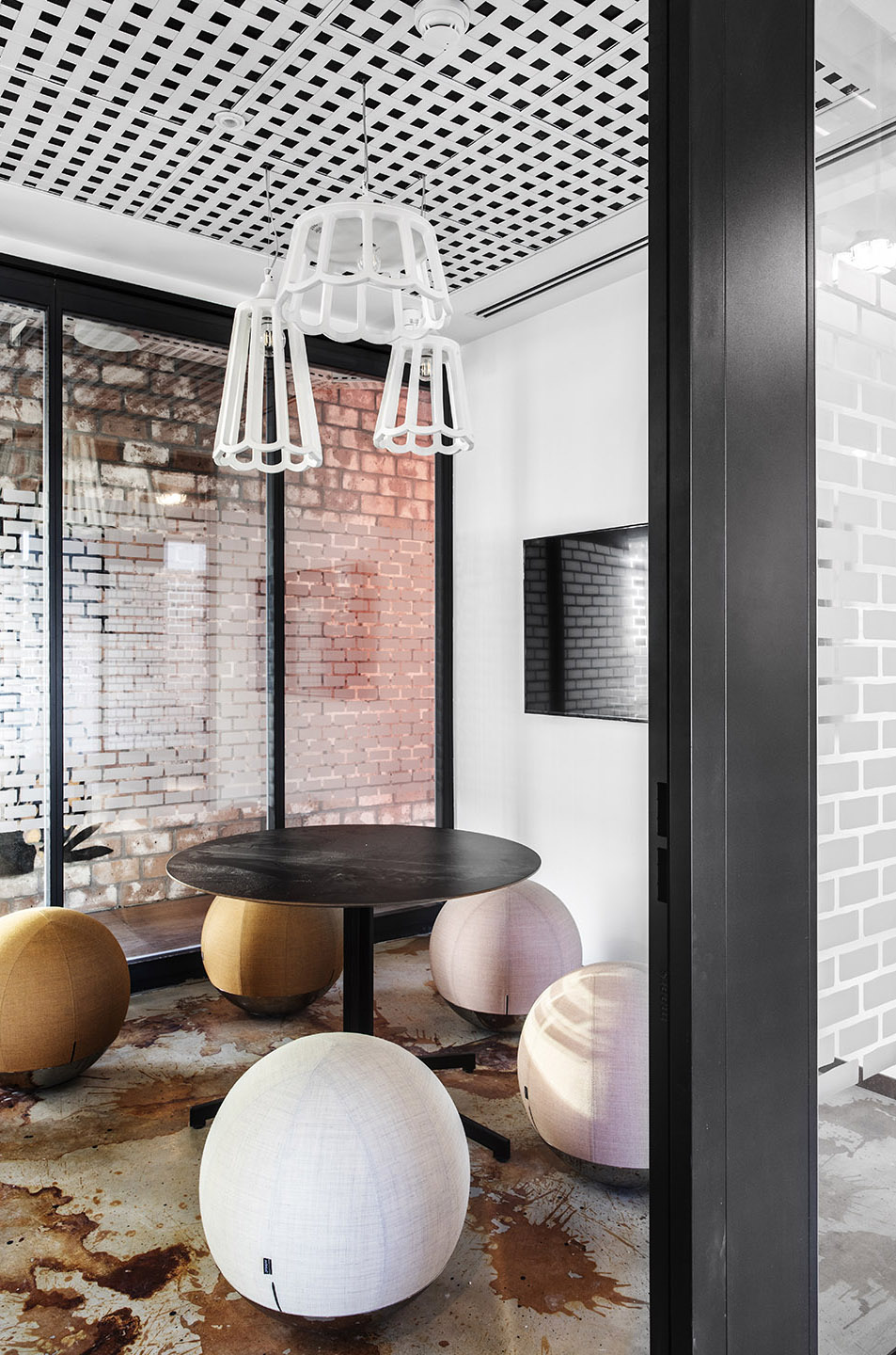 Brain Embassy, Israel by Roy David Architecture - 谷德设计网