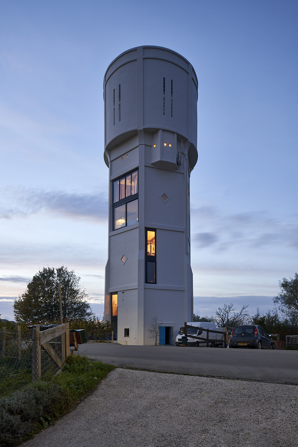 Transformation of the watertower in Nieuw Lekkerland by RV Architectuur ...