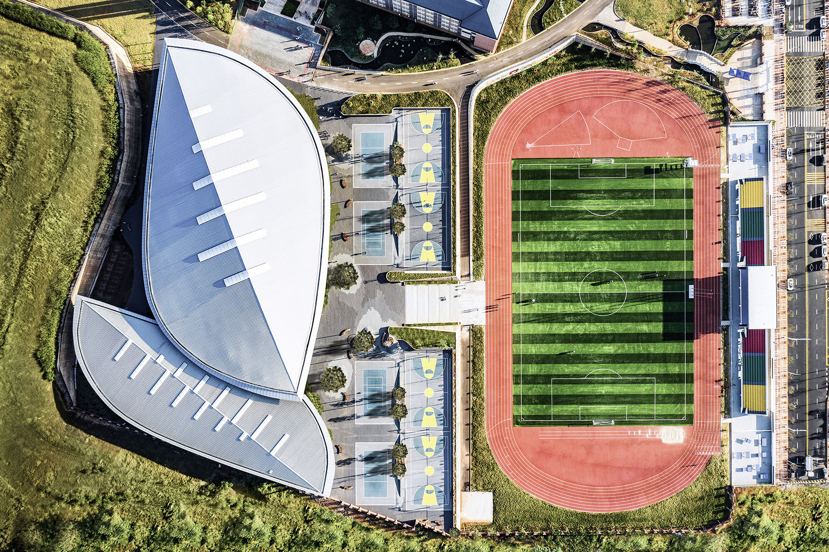 Gymnasium and Swimming Pool of Fujian Jian’ou First High School, China ...