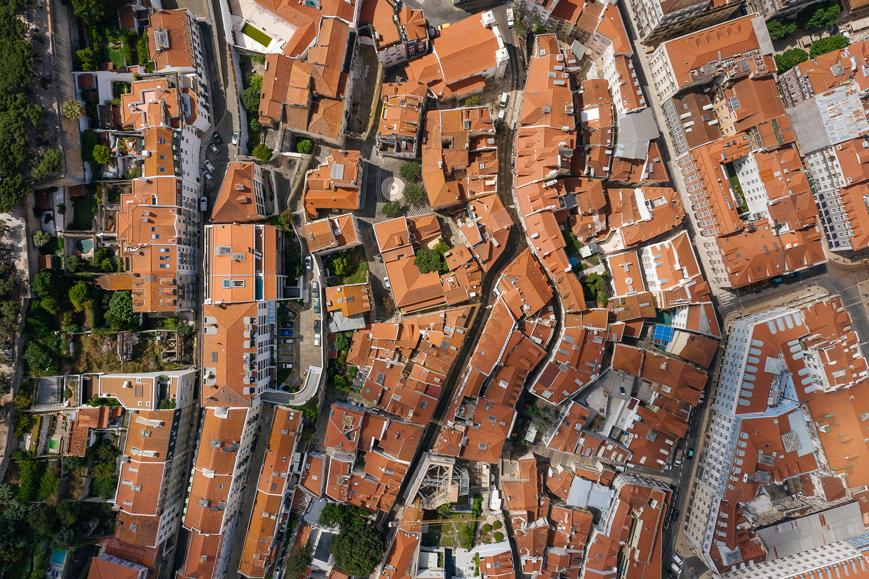 Building in Costa do Castelo by Aurora Arquitectos - 谷德设计网