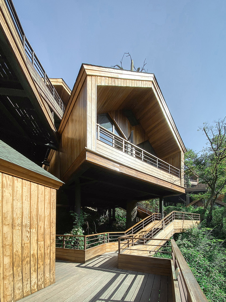 Tree House Design of Senbo Resort Hangzhou, China by WH studio - 谷德设计网