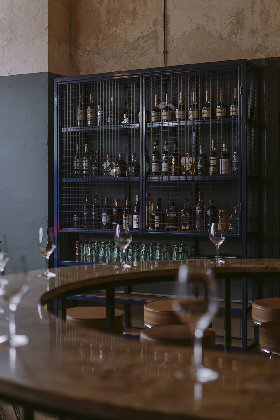 Próżność Klub by wiercinski-studio - 谷德设计网