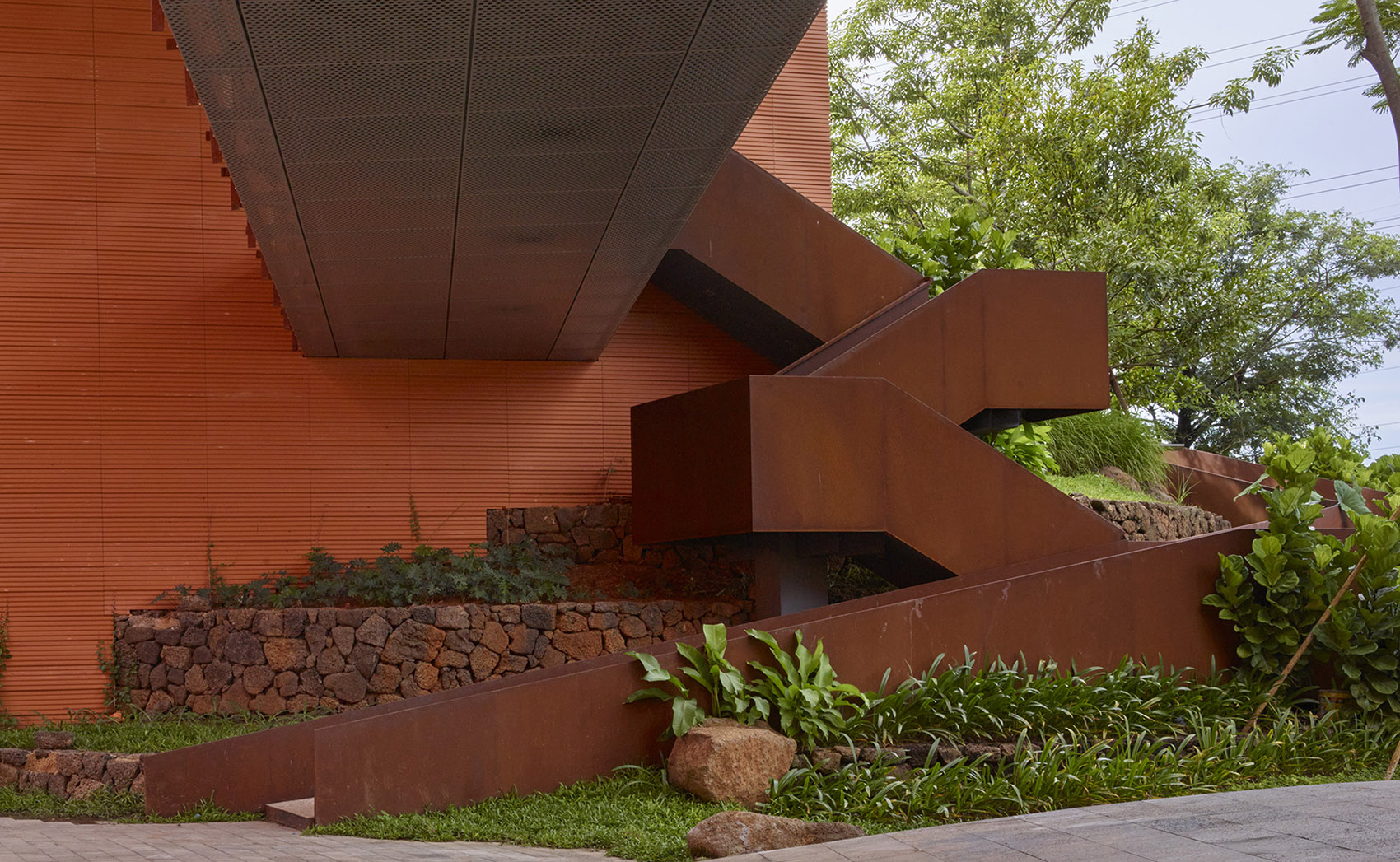 RSC Building, China by THAD and Beijing Tsinghua Tongheng Urban ...