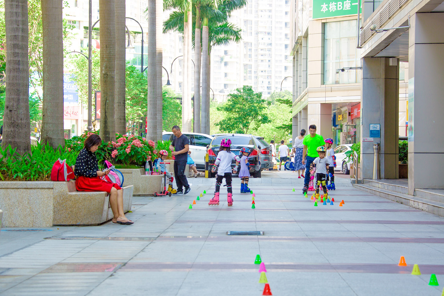 Baihua 2nd Road Child Friendly Block, China by SUTPC - 谷德设计网