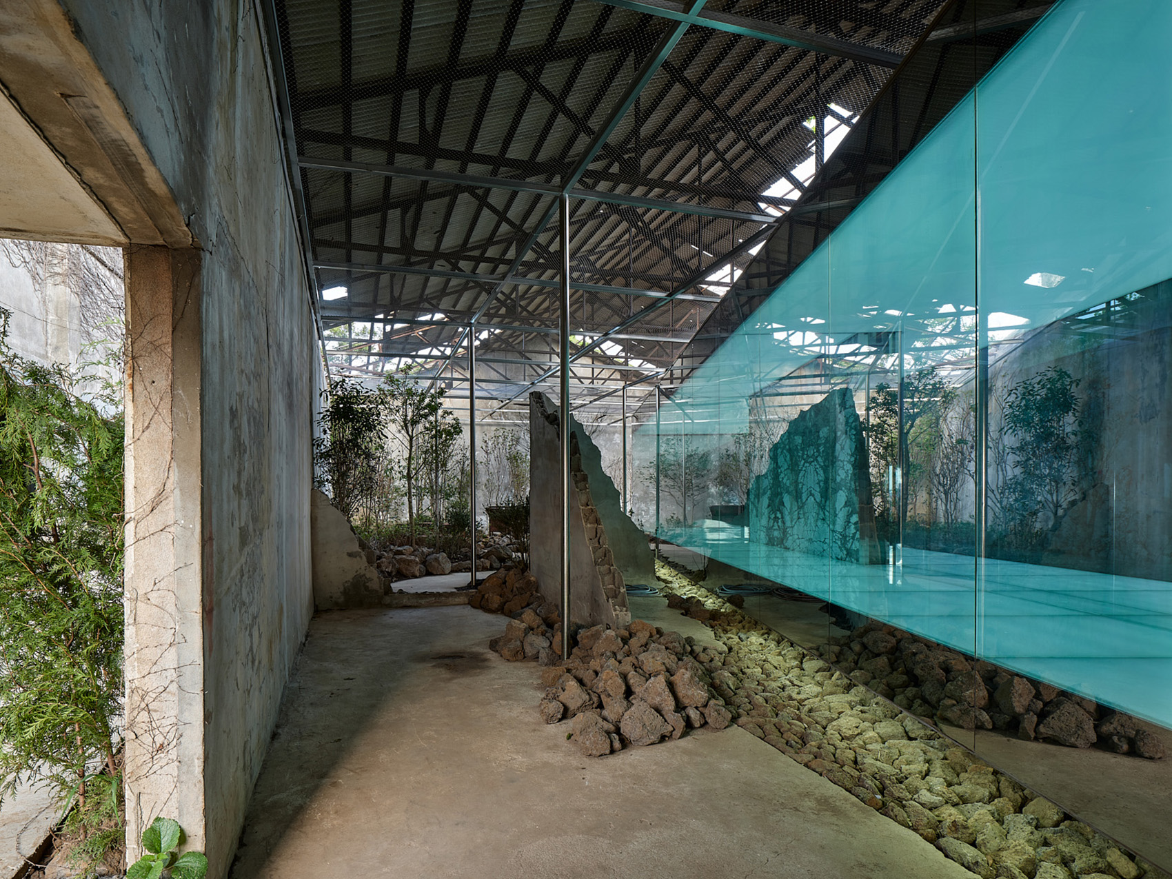 GONGBECH_UNTOUCHABLE HEART by SF LAB - 谷德设计网