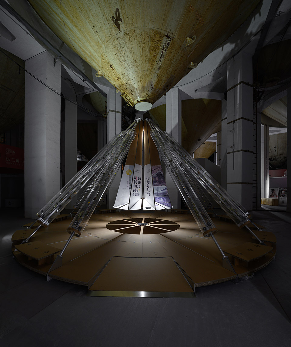 Joints Pavilion III Sand Clock Installation, China by Roarc Renew - 谷德设计网