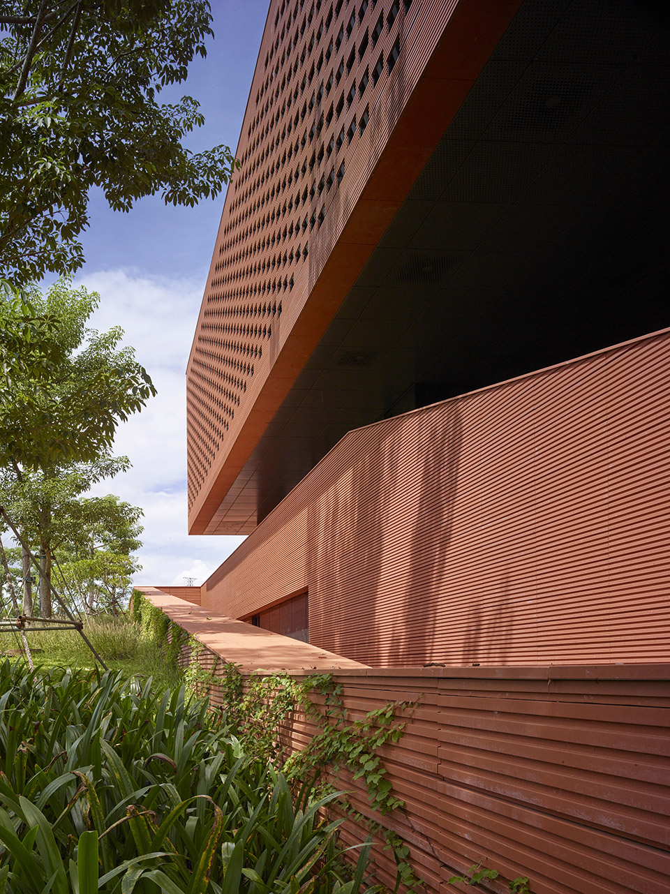 RSC Building, China by THAD and Beijing Tsinghua Tongheng Urban ...