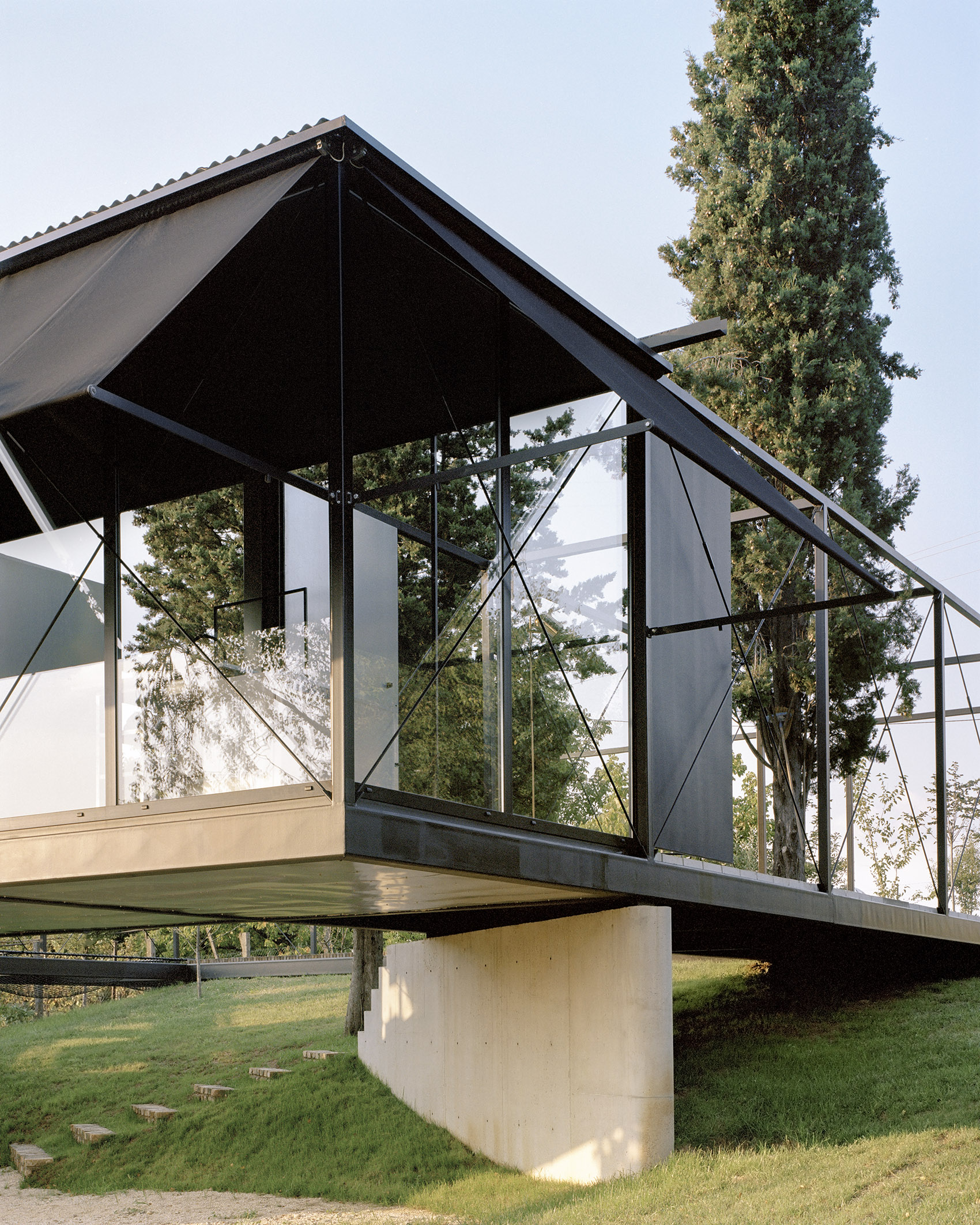 Avala House by TEN - 谷德设计网