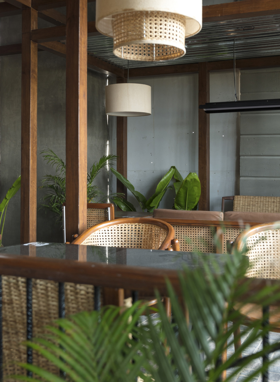 SOCIAL WITH DISTANCING by Renesa Architecture Design Interiors Studio ...