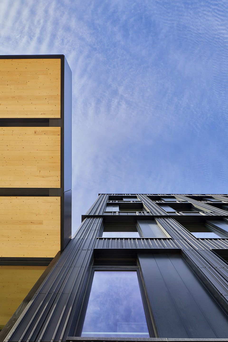 The Catalyst Building by Michael Green Architecture - 谷德设计网