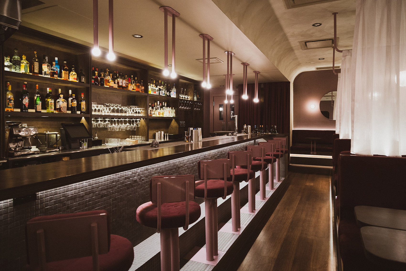 Bar jjacques, Quebec by Atelier Filz - 谷德设计网