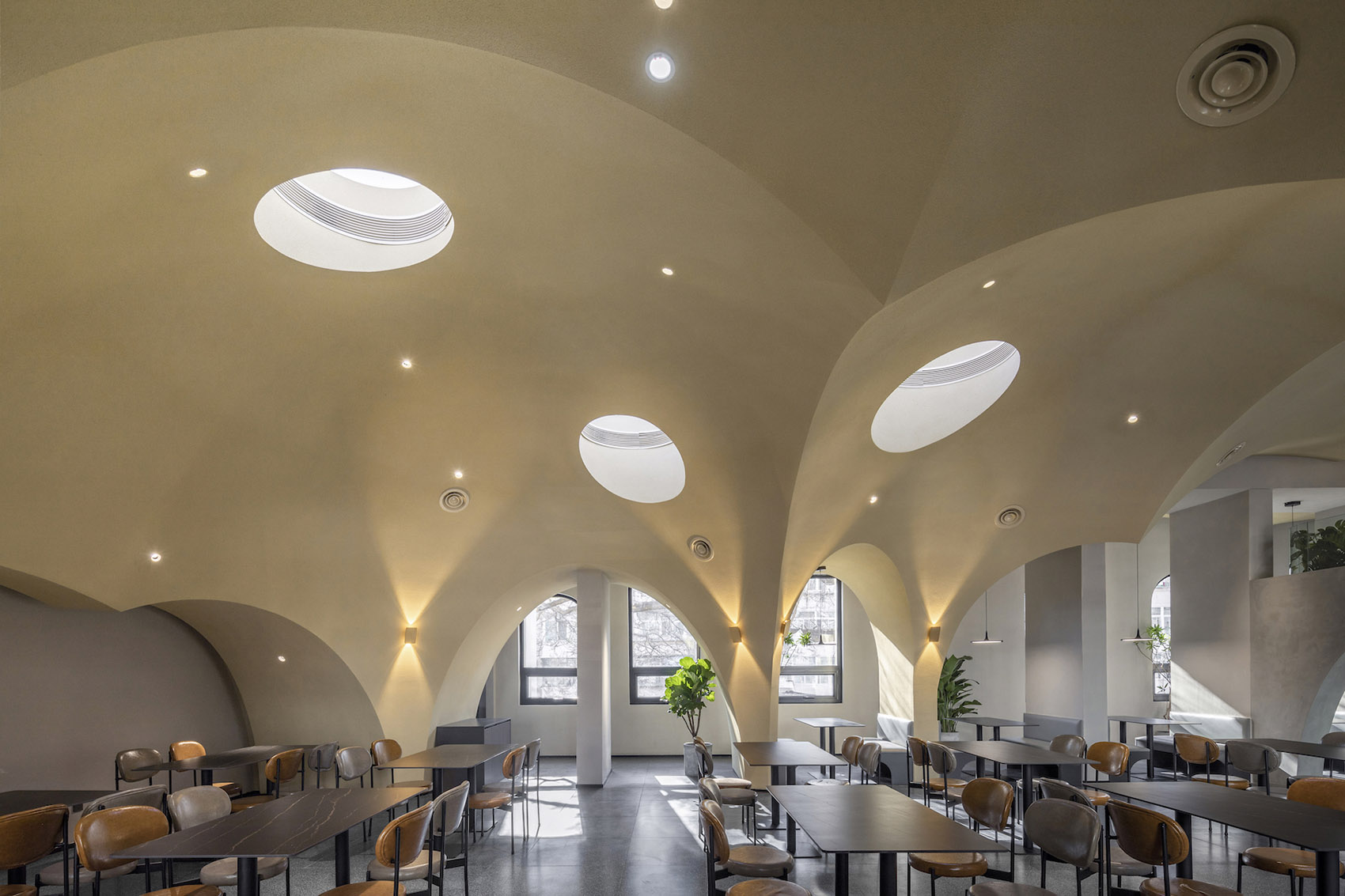 Beijing Muee Restaurant, China by MAT Office - 谷德设计网