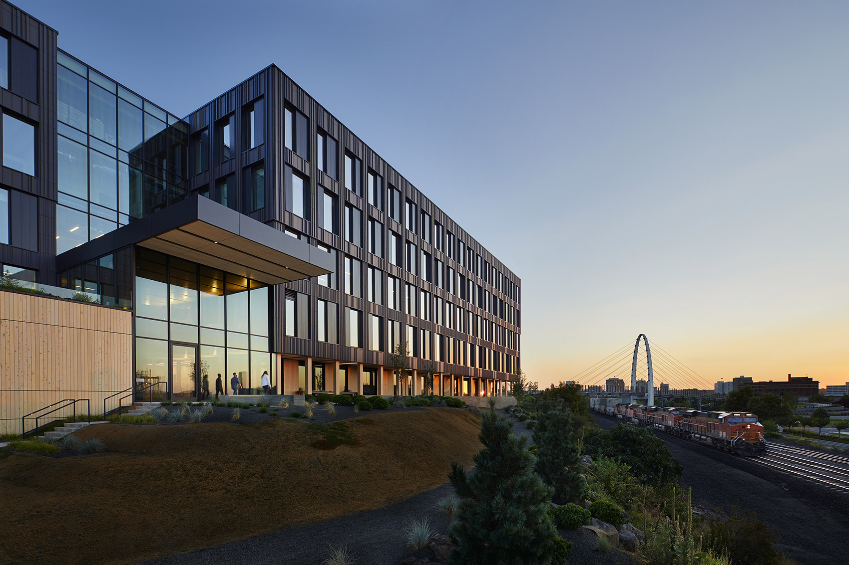 The Catalyst Building by Michael Green Architecture - 谷德设计网