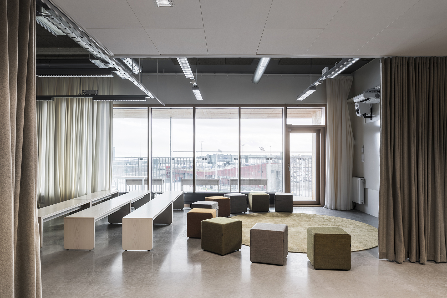 Jätkäsaari Comprehensive School by AOR Architects - 谷德设计网