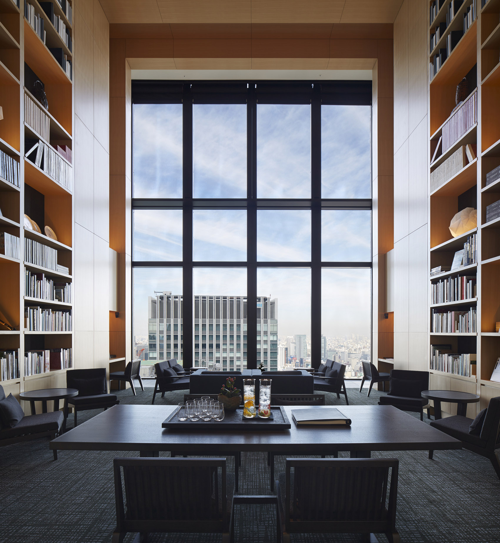 Aman Tokyo by Kerry Hill Architects - 谷德设计网